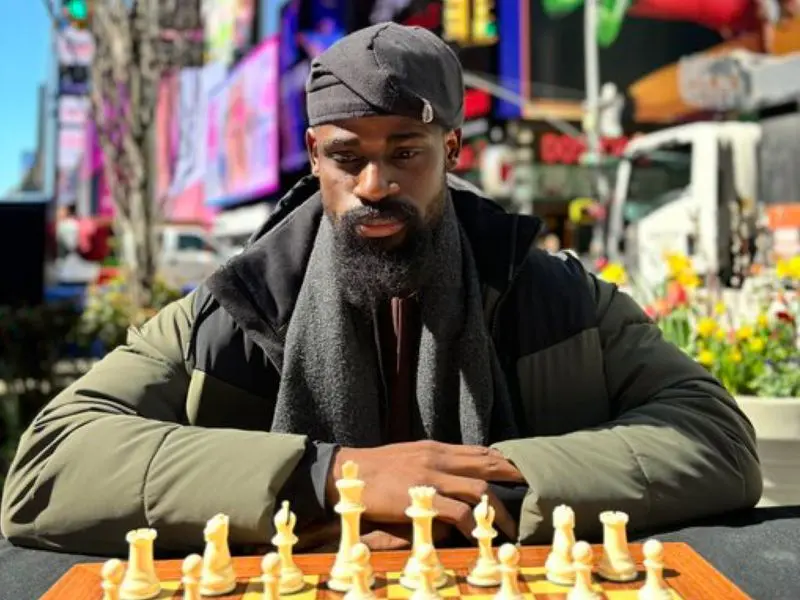 Tunde Onakoya Breaks Chess World Record | LN247